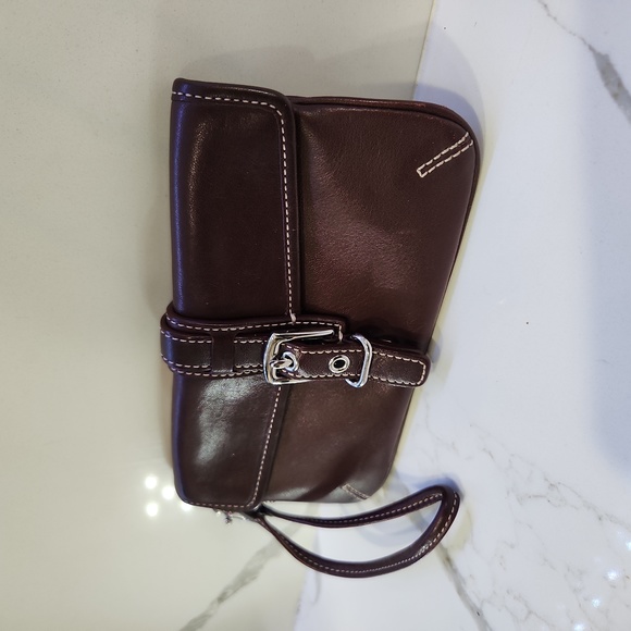 Coach | Bags | Coach Leather Wristlet | Poshmark